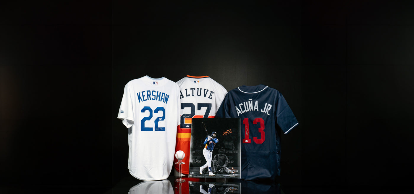 Sports Memorabilia, Signed Sports Collectibles | PristineMarketplace