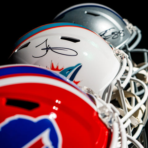 Sports Memorabilia, Signed Sports Collectibles | PristineMarketplace